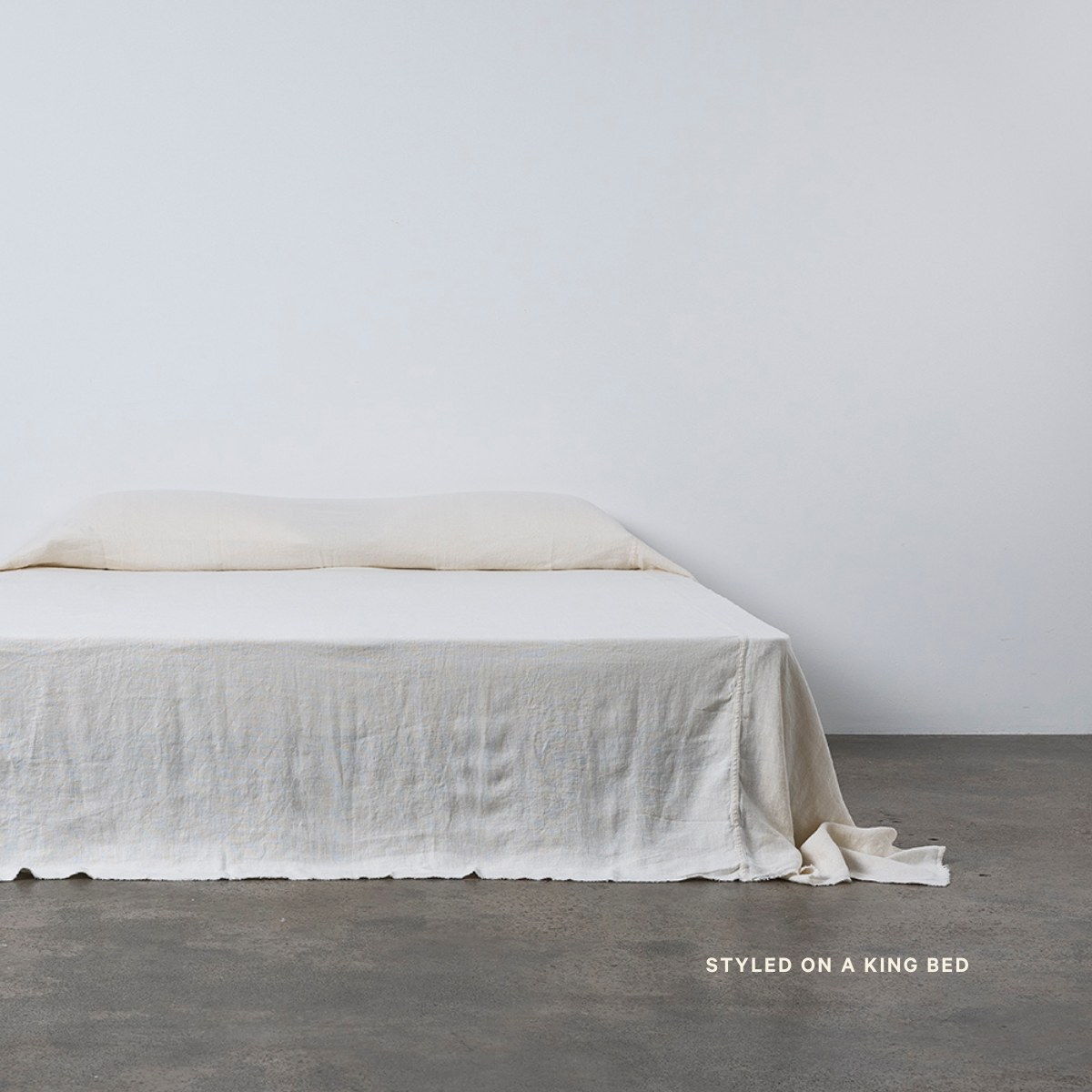 Oversized Heavy Linen Bed Cover in Off White – IN BED Store