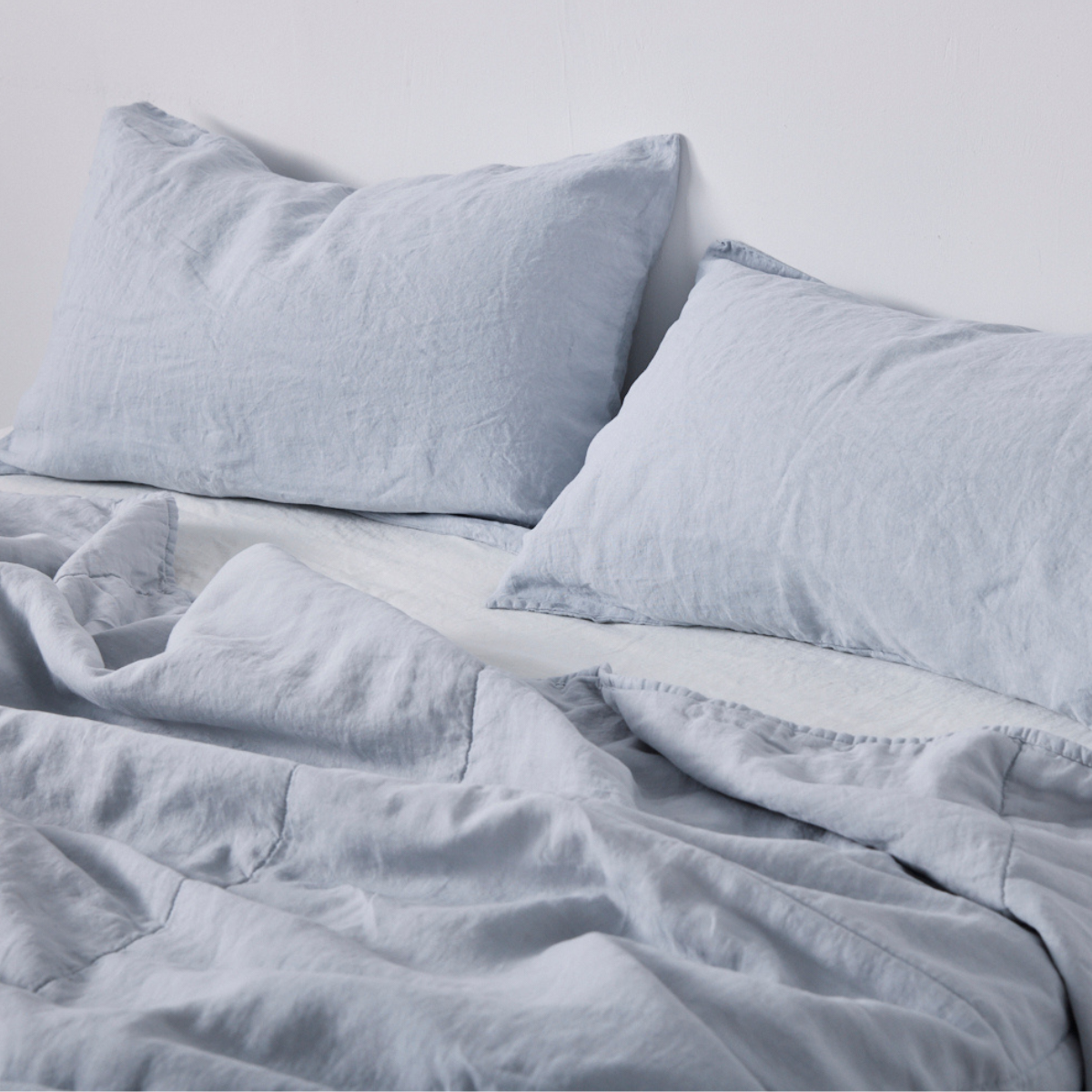 100% Linen Quilted Bed Cover in Mist – IN BED Store