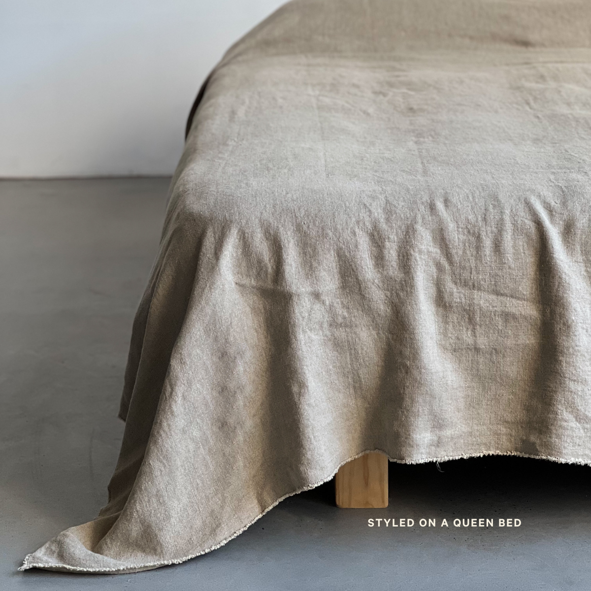 Standard Heavy Linen Bed Cover in Natural – IN BED Store