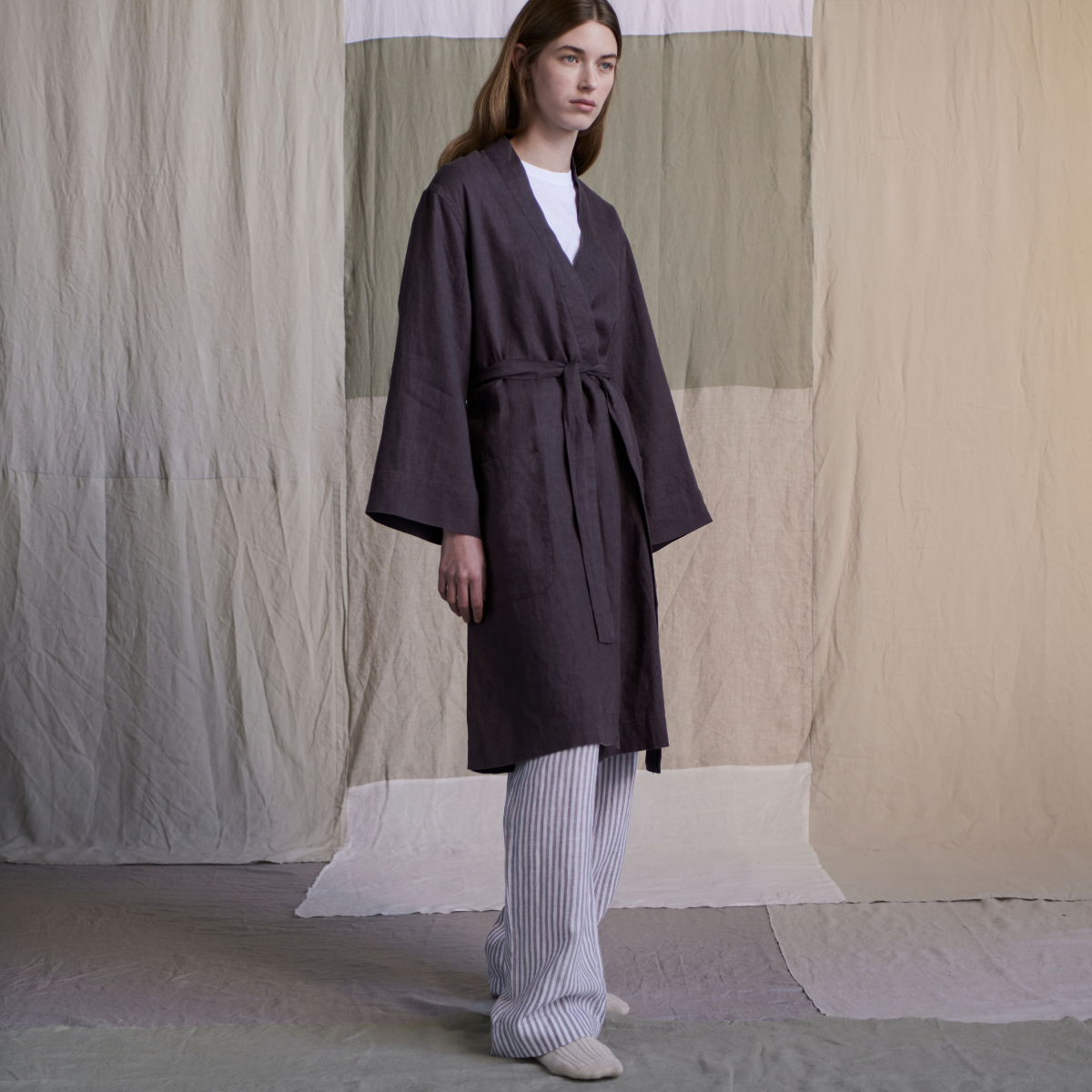 100% Linen Robe in Kohl – IN BED Store