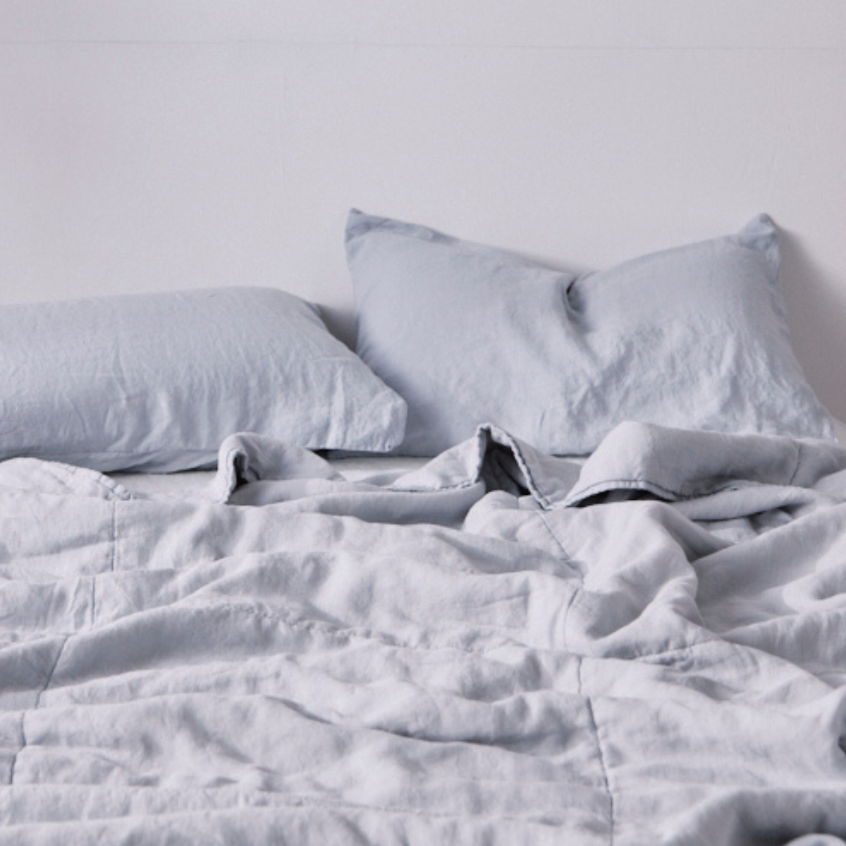 100% Linen Quilted Bed Cover in Mist – IN BED Store