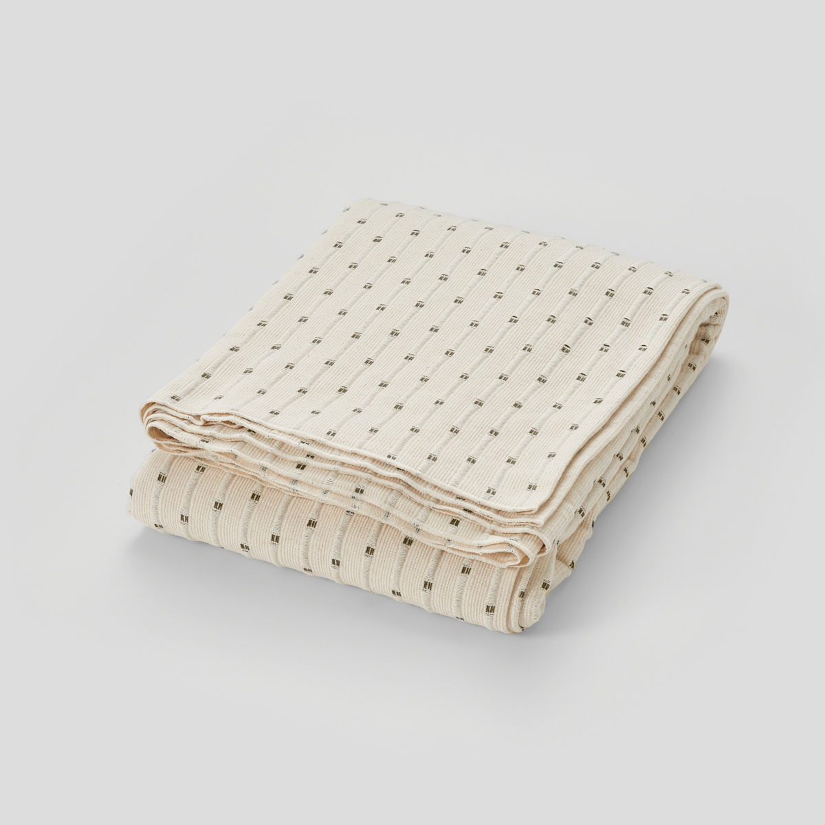 100% Organic Textured Cotton Oversized Bed Cover in Off White with Oli ...